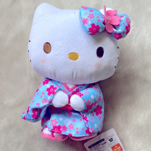 Sanrio | Toys | Sanrio Collectible Hello Kitty Geisha Blue And Pink ...